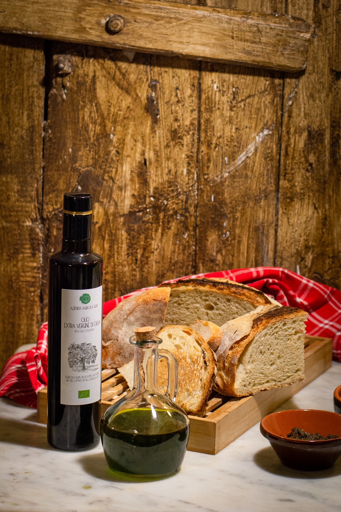 L'olio della Tuscia: viaggio tra storia, miti e sapori - Tusciando L'olio della Tuscia: viaggio tra storia, miti e sapori - Tusciando
